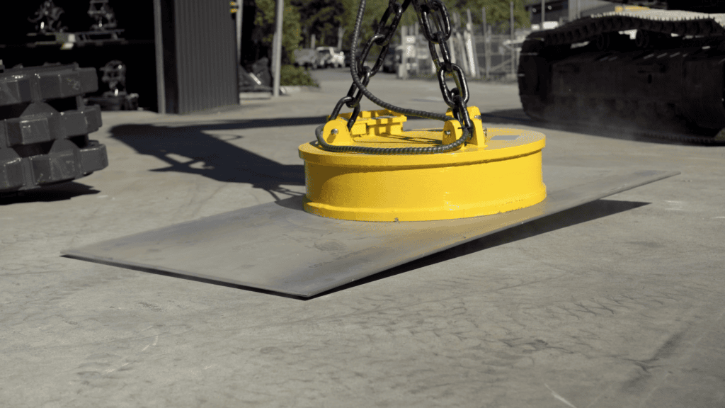 Excavator Scrap Magnets | AR Equipment