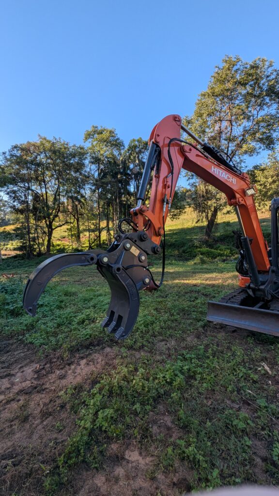 Excavator Hydraulic Grab | Log/rock Grab | AR Equipment