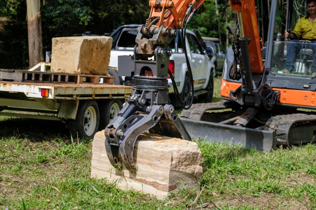 Excavator Rotating Grab | AR Equipment