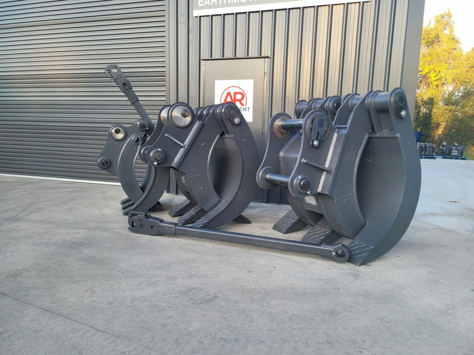 Excavator Mechanical Log Grabs | AR Equipment